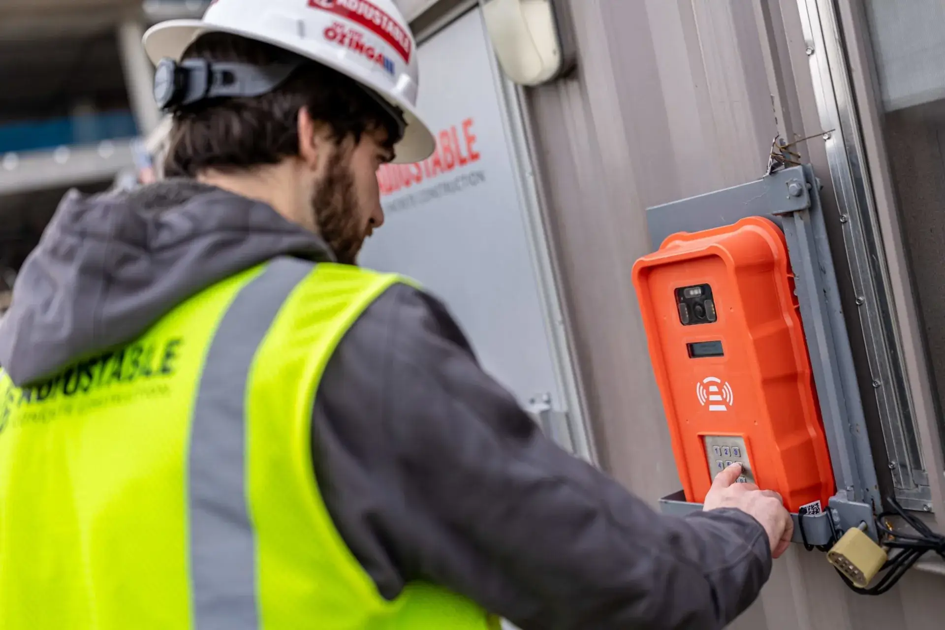 Construction Jobsite Time Clock | SmartBarrel